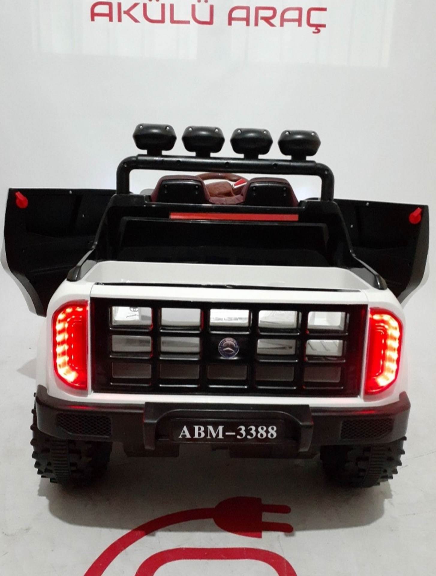 Mercedes Pick-Up! 12V, 4 Motor, 6 Hız, Cep Tel Kontrollü Akülü Araba! - Fable Akülü Araba