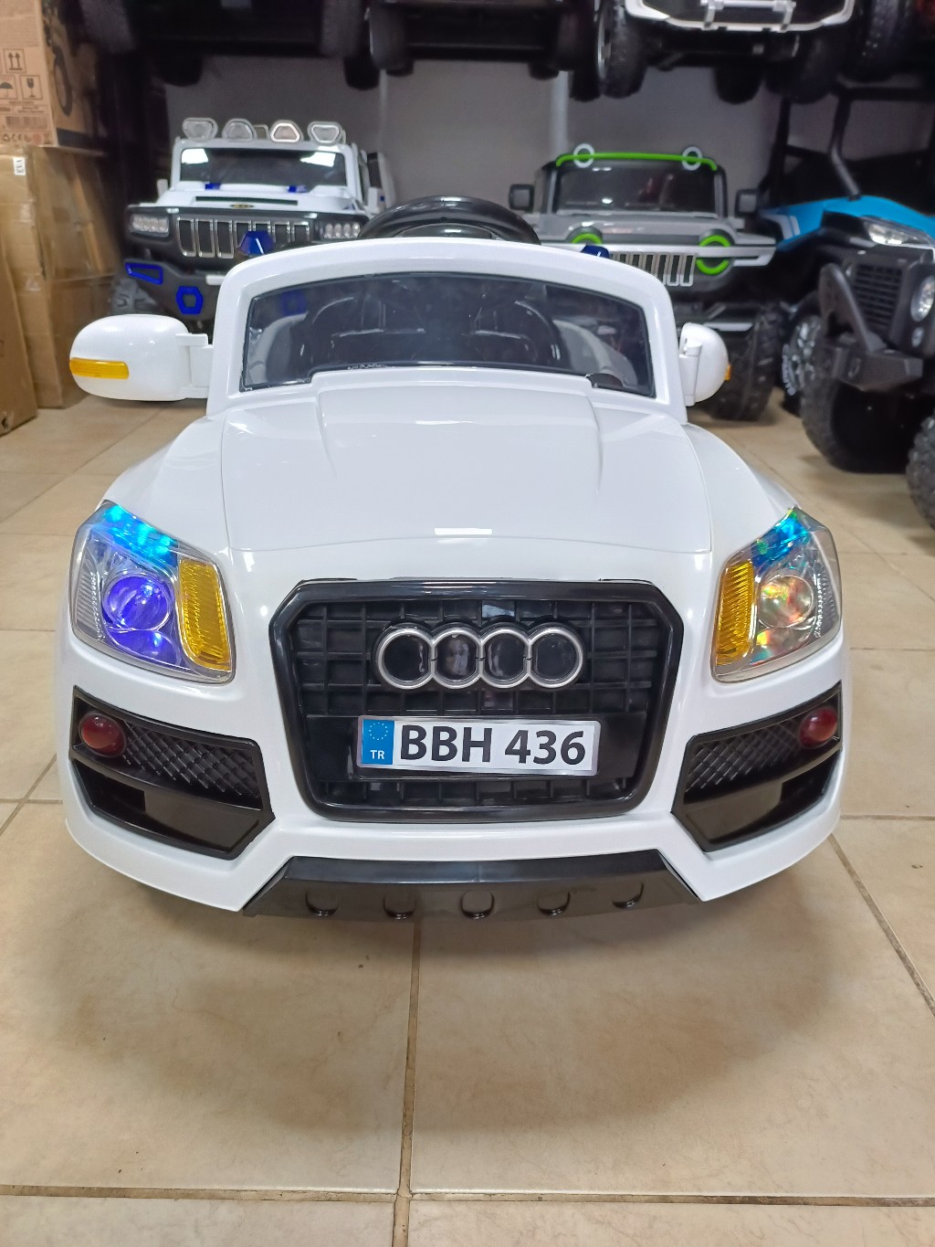 Babyhope Audi! 12V, Çift Motor, Uzaktan Kumandali Akülü Araba - Fable ...