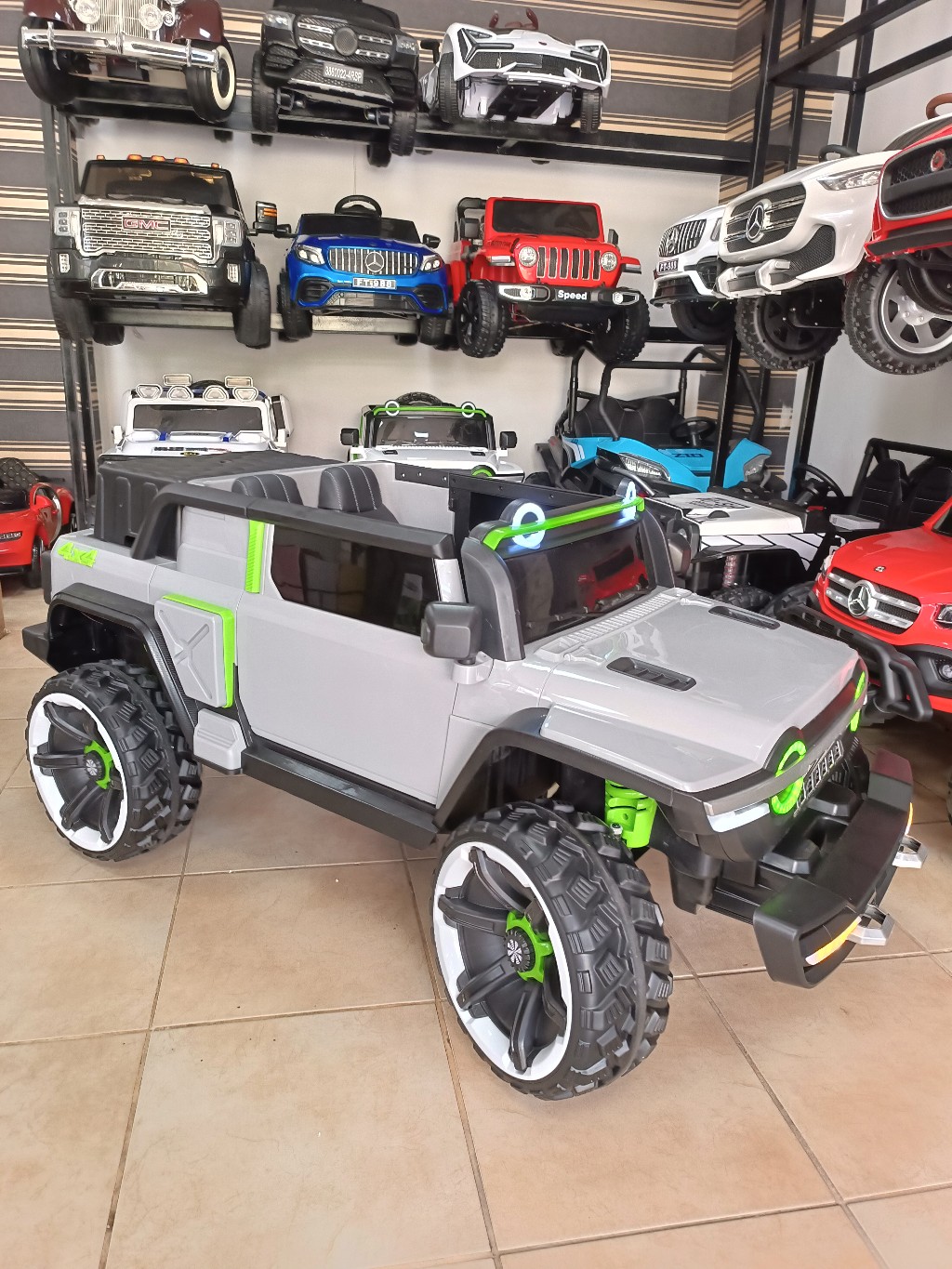 Dev Boyut, Ebeveyn Koltuklu Jeep! 12V, Çift Güçlü Motorlar, Full Kauçuk ...