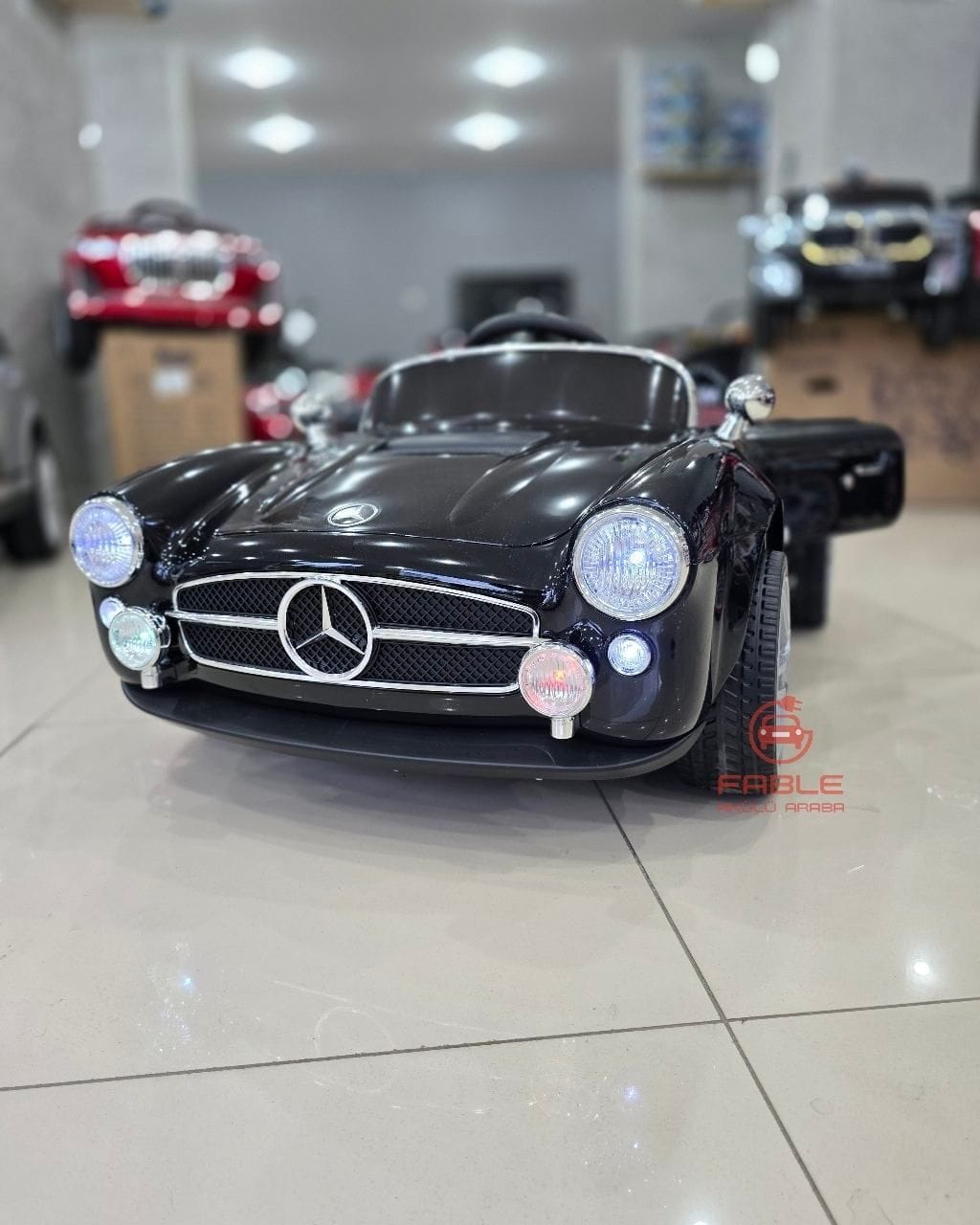 Mercedes-Benz 300 SL Classic! - Fable Akülü Araba