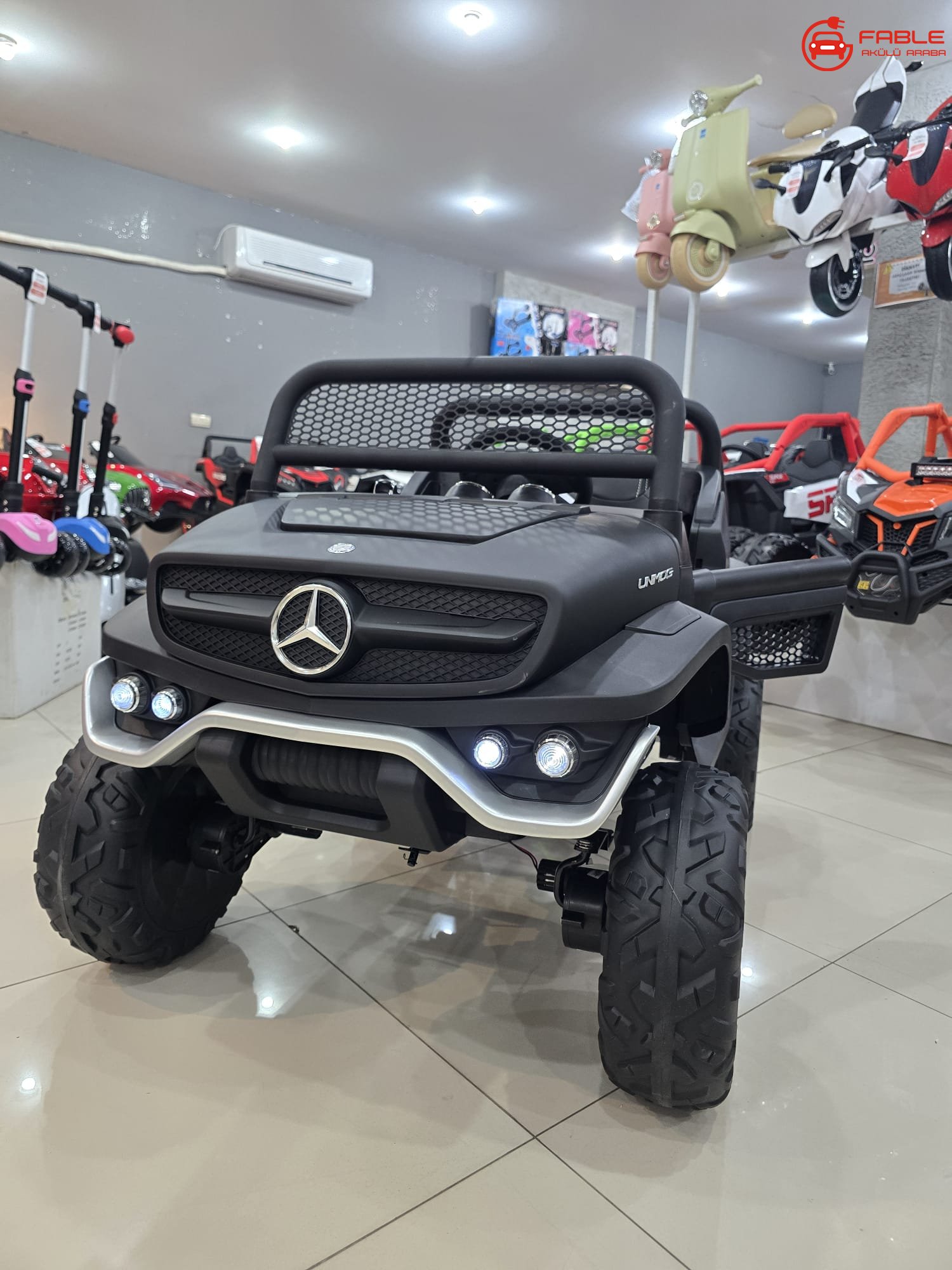 Lisanslı Mercedes-Benz Unimog! 24V, 4X4, Kauçuk Lastik, Uzaktan ...
